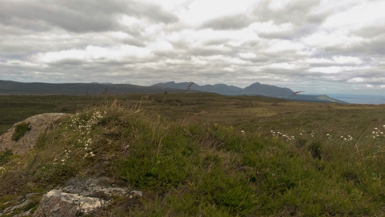 Walking on Arran: Urie Loch – Love Exploring Scotland